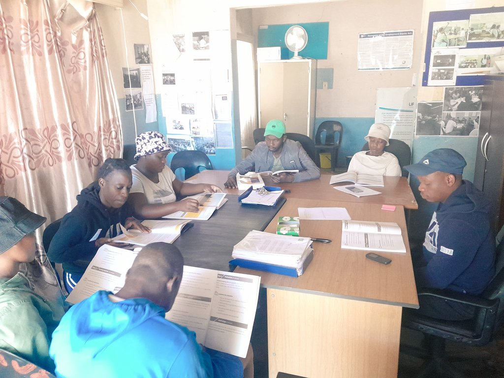 Youth study circles – Lifa Lesive Community Development Agency